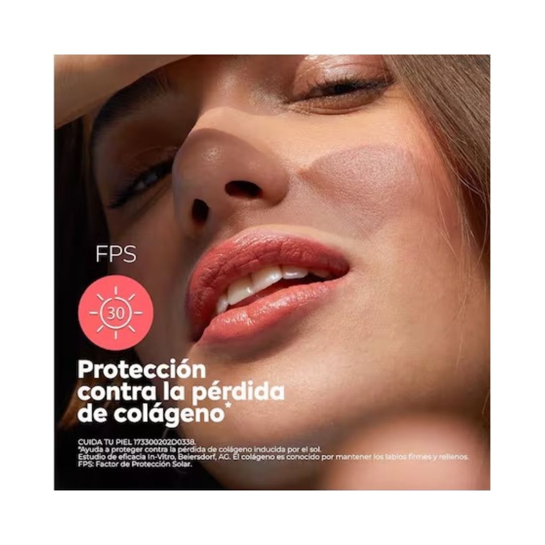 Balsamo para Labios y Mejillas Labello Caring Beauty Coral 4.8 g | DelSol